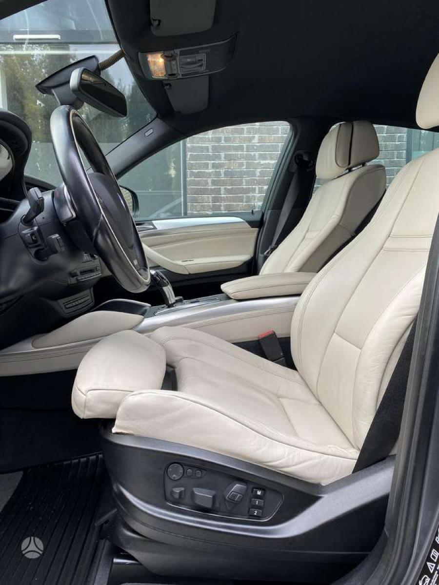 Grey BMW X6 2010 in Marijampole, with an engine capacity of 2.99 L and mileage of 273 thousand km for 12350 €, photo 18 on AUTOMOTO.COM.LV
