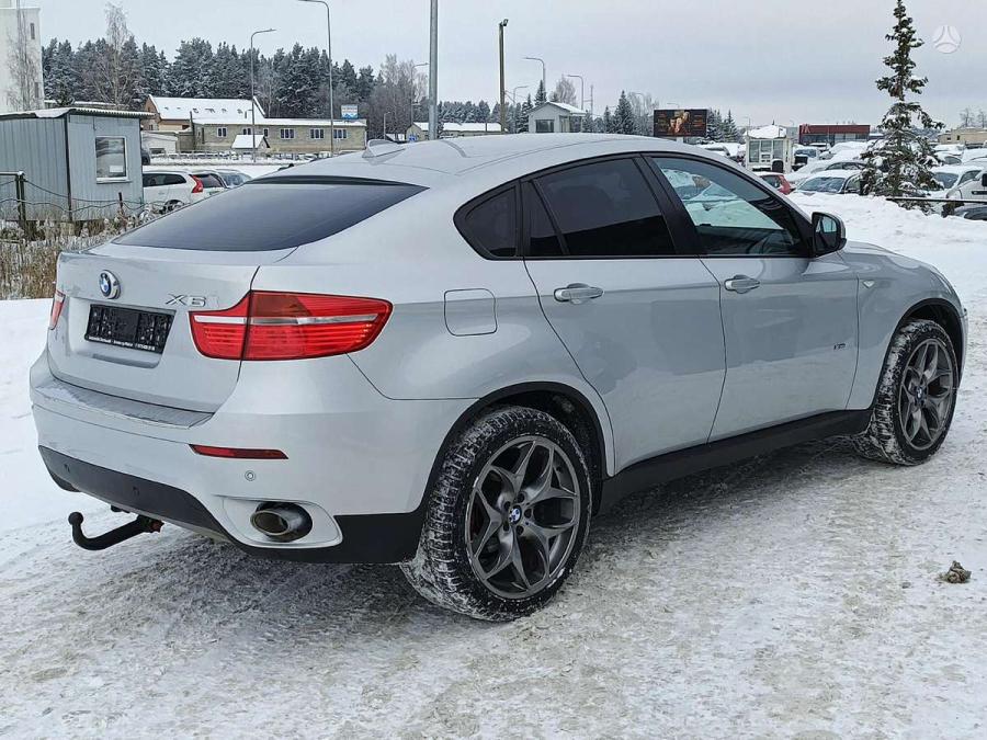 Pelēks BMW X6 2010 Utena, ar dzinēja tilpumu 2.99 L un nobraukumu 334 tūkst. km par 11200 €, foto 3 vietnē AUTOMOTO.COM.LV