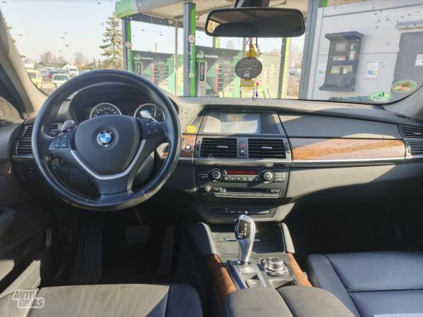 Pelēks BMW X6 2010 Utena, ar dzinēja tilpumu 3.00 L un nobraukumu 334 tūkst. km par 11200 €, foto 8 vietnē AUTOMOTO.COM.LV