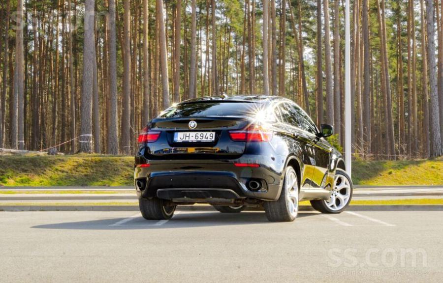 Grey BMW X6 2010 in Riga, with an engine capacity of 3.00 L and mileage of 272 thousand km for 12590 €, photo 7 on AUTOMOTO.COM.LV