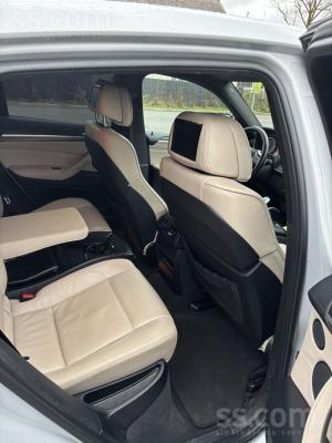 Pelēks BMW X6 2010 Jelgava, ar dzinēja tilpumu 3.00 L un nobraukumu 233 tūkst. km par 13900 €, foto 9 vietnē AUTOMOTO.COM.LV