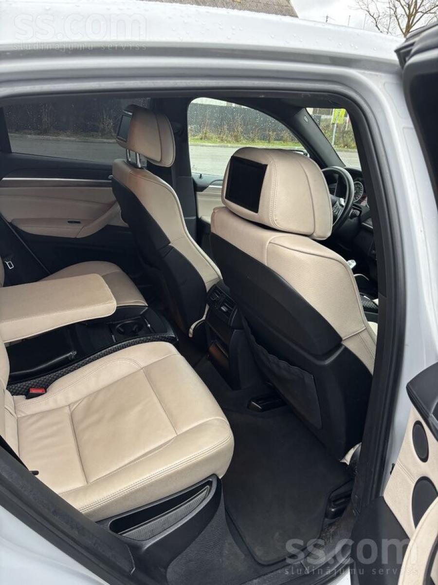 Pelēks BMW X6 2010 Jelgava, ar dzinēja tilpumu 3.00 L un nobraukumu 233 tūkst. km par 13900 €, foto 9 vietnē AUTOMOTO.COM.LV