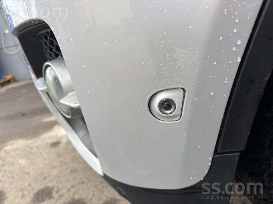 Pelēks BMW X6 2010 Jelgava, ar dzinēja tilpumu 3.00 L un nobraukumu 233 tūkst. km par 13900 €, foto 15 vietnē AUTOMOTO.COM.LV