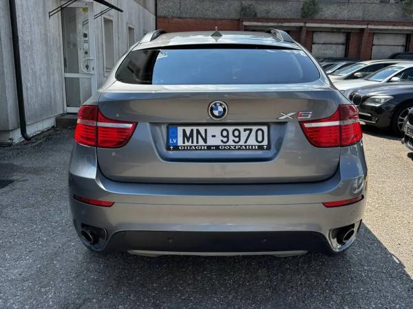 Pelēks BMW X6 2010 Daugavpils, ar dzinēja tilpumu 3.00 L un nobraukumu 0 tūkst. km par 12000 €, foto 5 vietnē AUTOMOTO.COM.LV