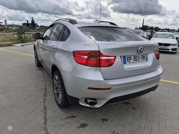 Grey BMW X6 2010 in Taurage, with an engine capacity of 2.99 L and mileage of 319 thousand km for 9500 €, photo 6 on AUTOMOTO.COM.LV