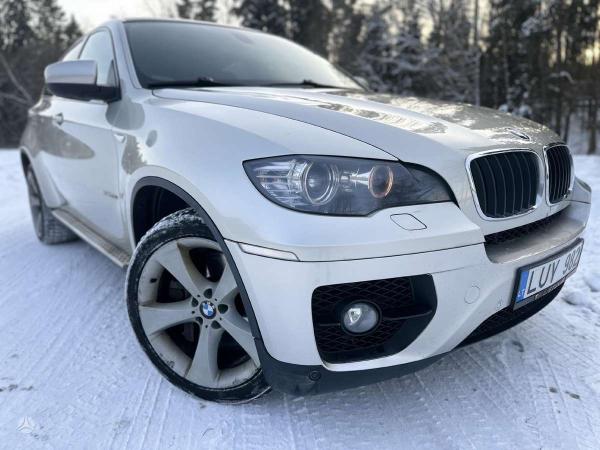 Grey BMW X6 2011 in Vilnius, with an engine capacity of 4.40 L and mileage of 340 thousand km for 6100 €, photo 8 on AUTOMOTO.COM.LV