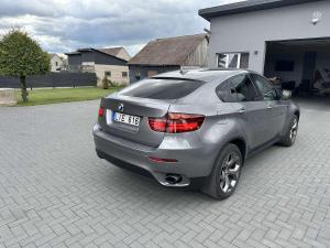 Grey BMW X6 2012 in Taurage, with an engine capacity of 2.99 L and mileage of 312 thousand km for 13500 €, photo 9 on AUTOMOTO.COM.LV