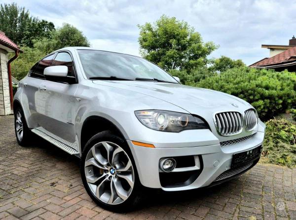Pelēks BMW X6 2013 Šauļi, ar dzinēja tilpumu 4.40 L un nobraukumu 178 tūkst. km par 11900 €, foto 1 vietnē AUTOMOTO.COM.LV