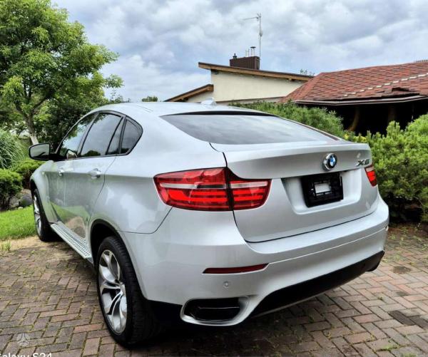 Pelēks BMW X6 2013 Šauļi, ar dzinēja tilpumu 4.40 L un nobraukumu 178 tūkst. km par 11900 €, foto 4 vietnē AUTOMOTO.COM.LV
