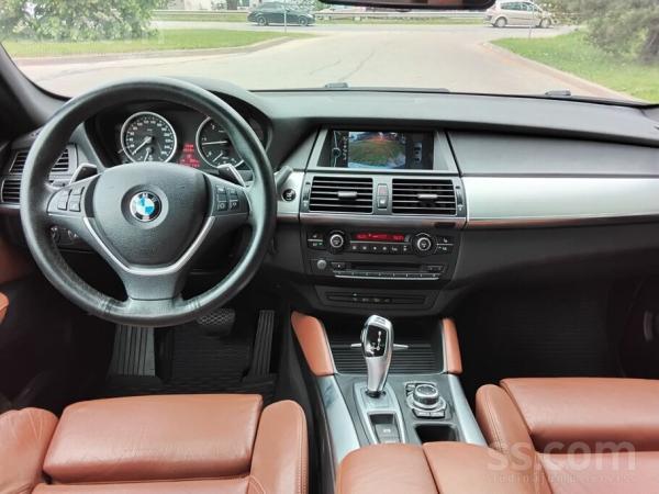 Grey BMW X6 2013 in Riga, with an engine capacity of 3.00 L and mileage of 307 thousand km for 11850 €, photo 10 on AUTOMOTO.COM.LV
