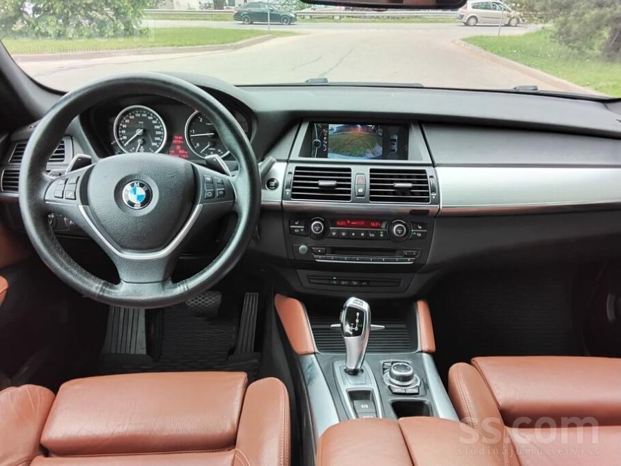 Pelēks BMW X6 2013 Rīga, ar dzinēja tilpumu 3.00 L un nobraukumu 307 tūkst. km par 11850 €, foto 11 vietnē AUTOMOTO.COM.LV