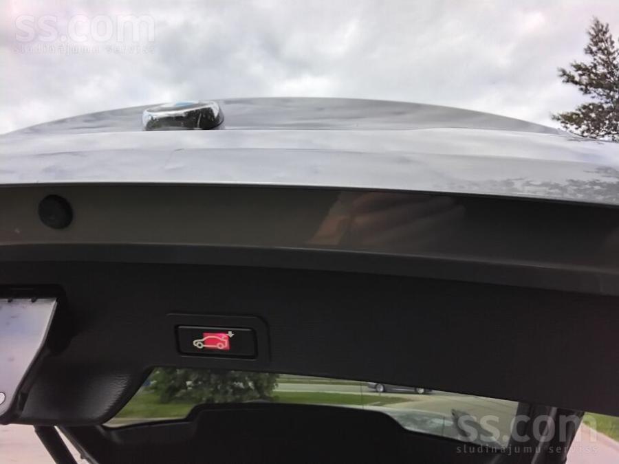 Pelēks BMW X6 2013 Rīga, ar dzinēja tilpumu 3.00 L un nobraukumu 307 tūkst. km par 11850 €, foto 19 vietnē AUTOMOTO.COM.LV