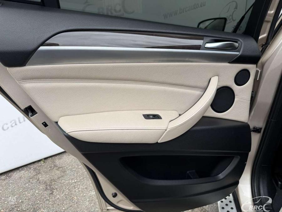 Pelēks BMW X6 2013 Klaipėda, ar dzinēja tilpumu 2.99 L un nobraukumu 265 tūkst. km par 12900 €, foto 15 vietnē AUTOMOTO.COM.LV