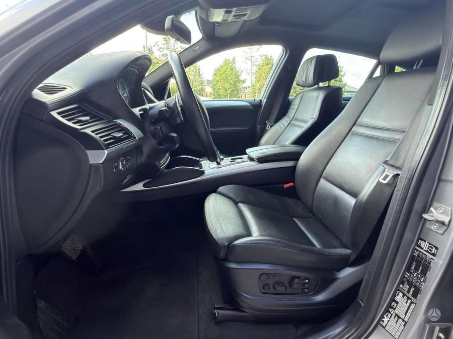 Pelēks BMW X6 2013 Šauļi, ar dzinēja tilpumu 2.99 L un nobraukumu 219 tūkst. km par 14500 €, foto 16 vietnē AUTOMOTO.COM.LV
