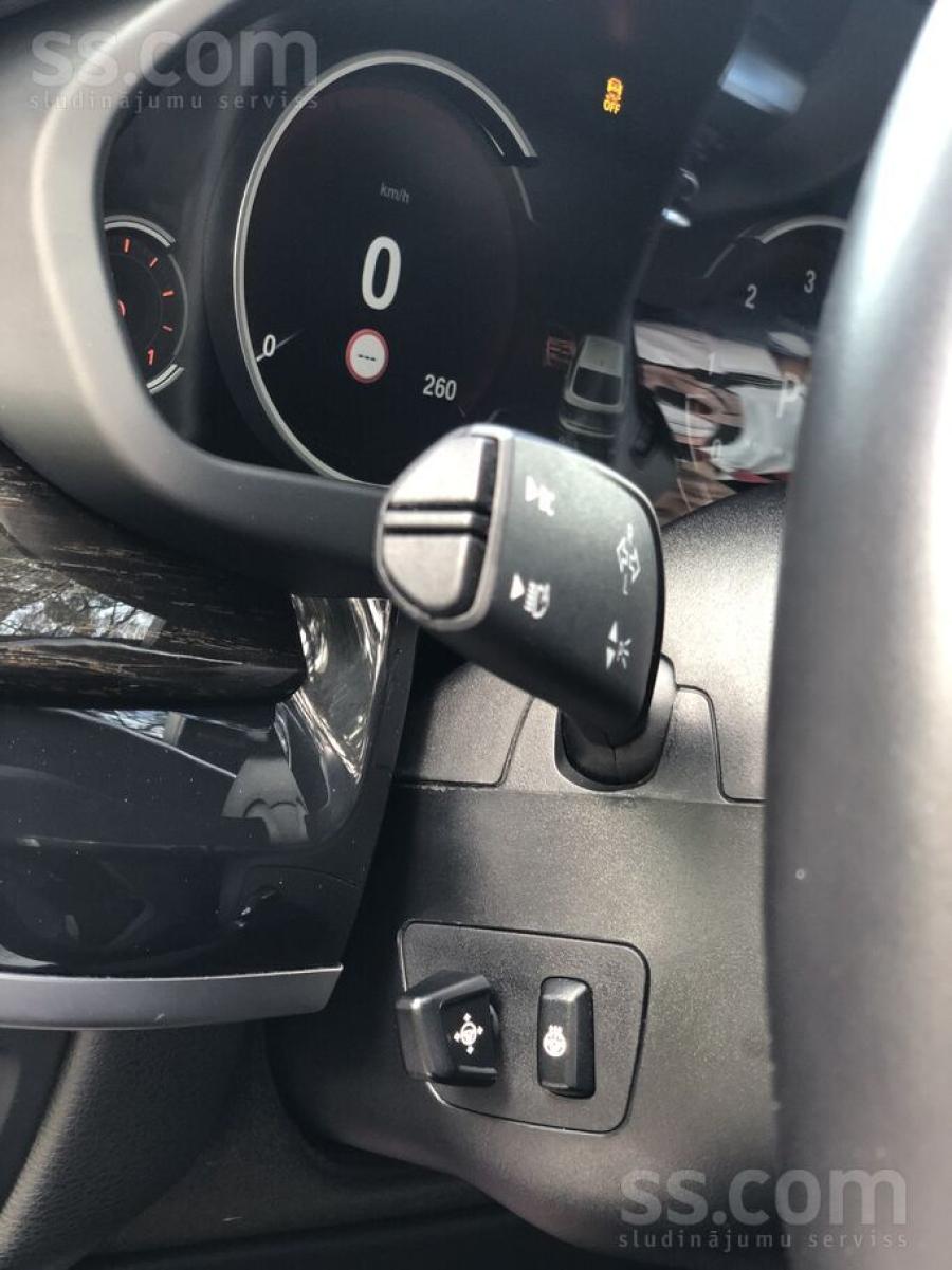 Grey BMW X6 2014 in Riga, with an engine capacity of 3.00 L and mileage of 0 thousand km for 26800 €, photo 8 on AUTOMOTO.COM.LV