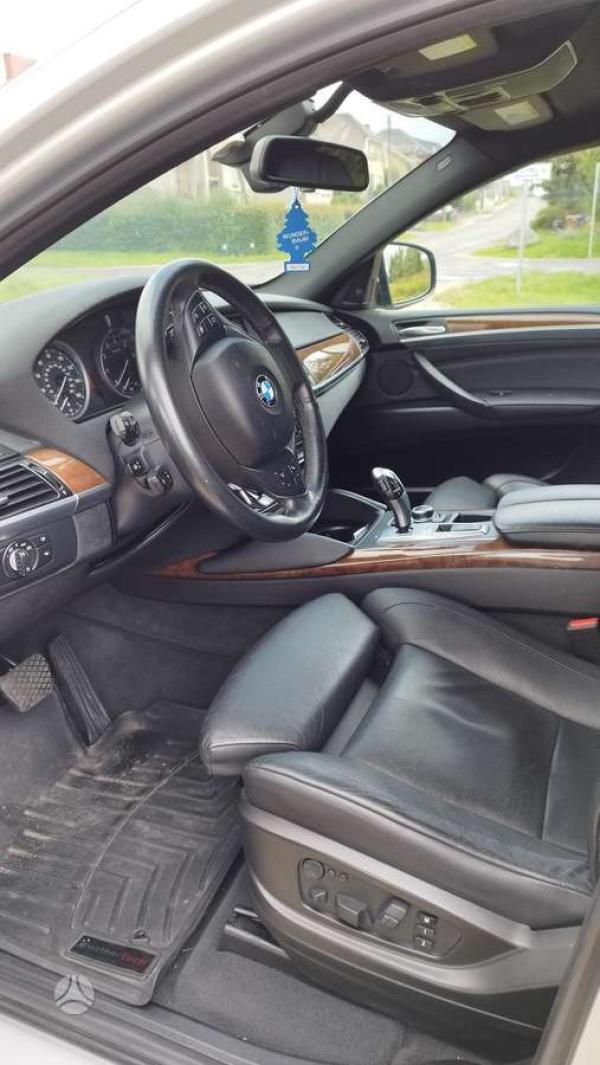 Pelēks BMW X6 2014 Šauļi, ar dzinēja tilpumu 2.98 L un nobraukumu 172 tūkst. km par 14400 €, foto 10 vietnē AUTOMOTO.COM.LV