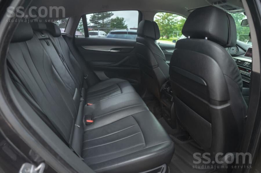 Pelēks BMW X6 2015 Liepāja, ar dzinēja tilpumu 3.00 L un nobraukumu 199 tūkst. km par 23000 €, foto 13 vietnē AUTOMOTO.COM.LV