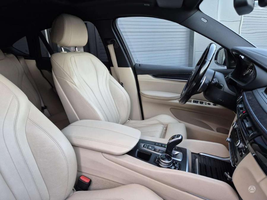 Grey BMW X6 2015 in Utena, with an engine capacity of 2.99 L and mileage of 334 thousand km for 22990 €, photo 21 on AUTOMOTO.COM.LV