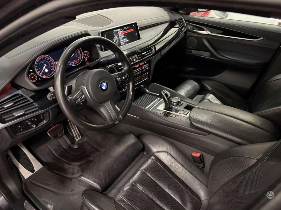 Grey BMW X6 2015 in Vilnius, with an engine capacity of 2.99 L and mileage of 194 thousand km for 24490 €, photo 10 on AUTOMOTO.COM.LV
