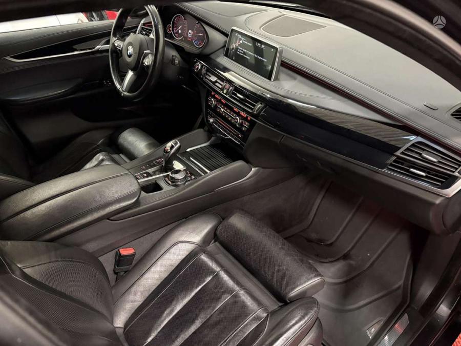 Grey BMW X6 2015 in Vilnius, with an engine capacity of 2.99 L and mileage of 194 thousand km for 24490 €, photo 16 on AUTOMOTO.COM.LV