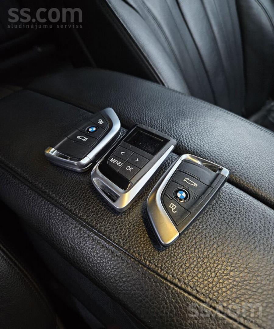 Pelēks BMW X6 2015 Rīga, ar dzinēja tilpumu 3.00 L un nobraukumu 133 tūkst. km par 23900 €, foto 9 vietnē AUTOMOTO.COM.LV