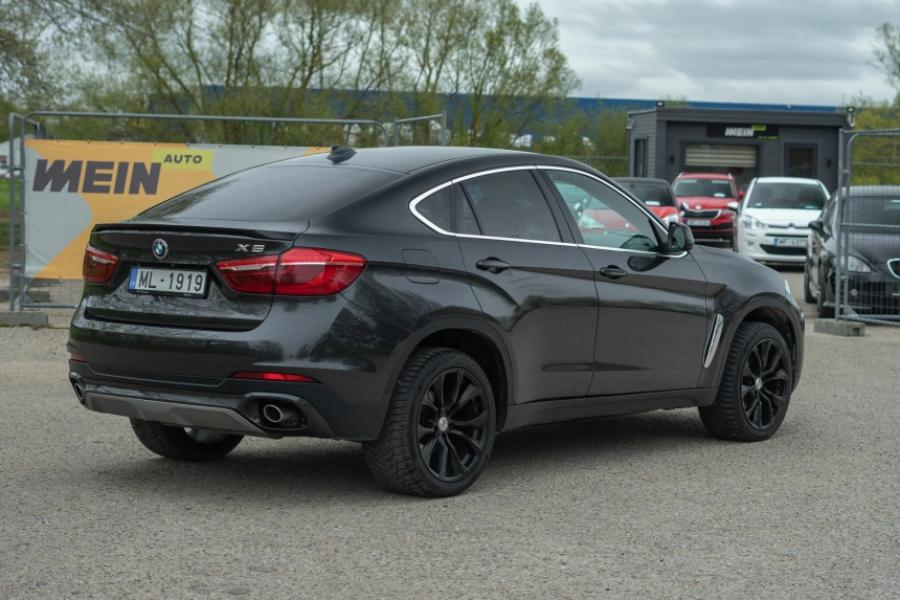Grey BMW X6 2015 in Riga, with an engine capacity of 3.00 L and mileage of 199 thousand km for 23000 €, photo 5 on AUTOMOTO.COM.LV