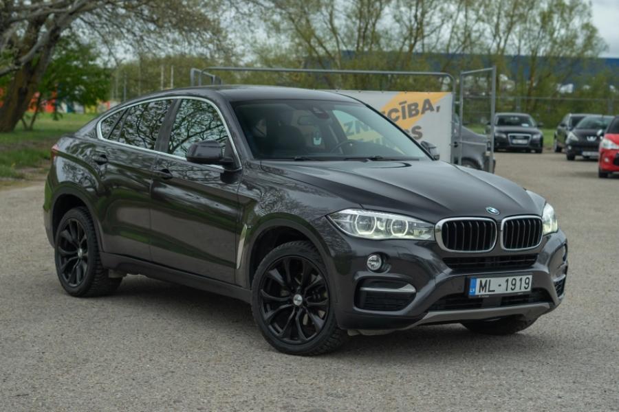 Grey BMW X6 2015 in Riga, with an engine capacity of 3.00 L and mileage of 199 thousand km for 23000 €, photo 6 on AUTOMOTO.COM.LV