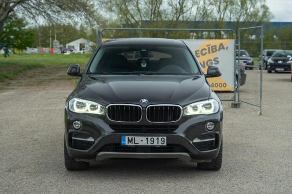 Grey BMW X6 2015 in Riga, with an engine capacity of 3.00 L and mileage of 199 thousand km for 23000 €, photo 6 on AUTOMOTO.COM.LV
