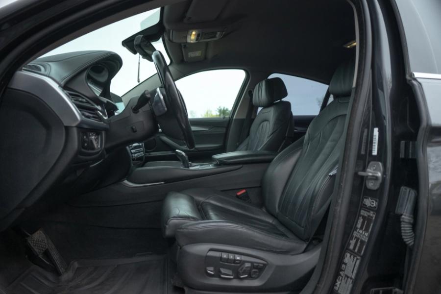 Grey BMW X6 2015 in Riga, with an engine capacity of 3.00 L and mileage of 199 thousand km for 23000 €, photo 9 on AUTOMOTO.COM.LV