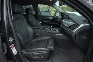 Grey BMW X6 2015 in Riga, with an engine capacity of 3.00 L and mileage of 199 thousand km for 23000 €, photo 15 on AUTOMOTO.COM.LV