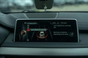 Grey BMW X6 2015 in Riga, with an engine capacity of 3.00 L and mileage of 199 thousand km for 23000 €, photo 41 on AUTOMOTO.COM.LV