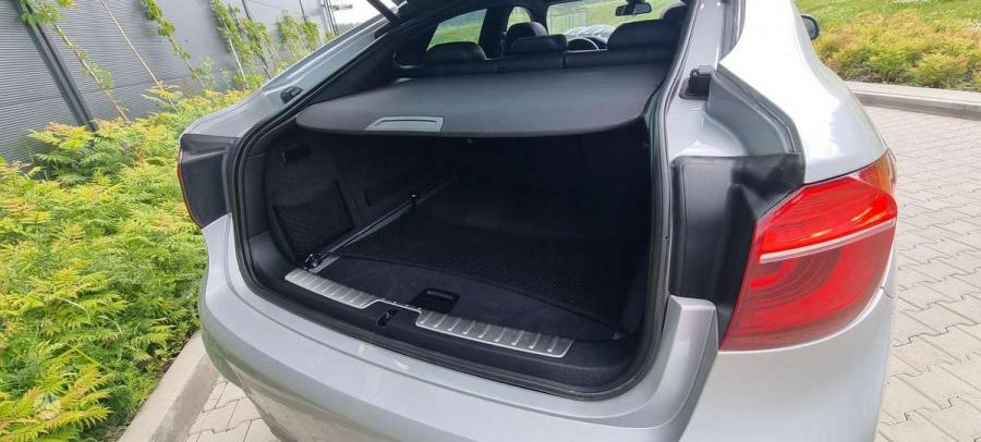 Grey BMW X6 2015 in Vilnius, with an engine capacity of 2.99 L and mileage of 230 thousand km for 19950 €, photo 25 on AUTOMOTO.COM.LV