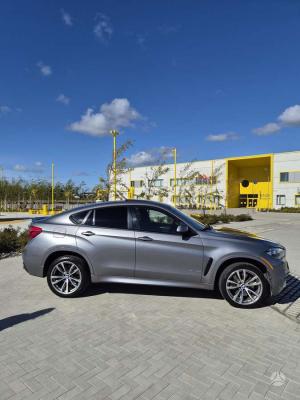 Pelēks BMW X6 2015 Klaipėda, ar dzinēja tilpumu 4.40 L un nobraukumu 187 tūkst. km par 17700 €, foto 4 vietnē AUTOMOTO.COM.LV