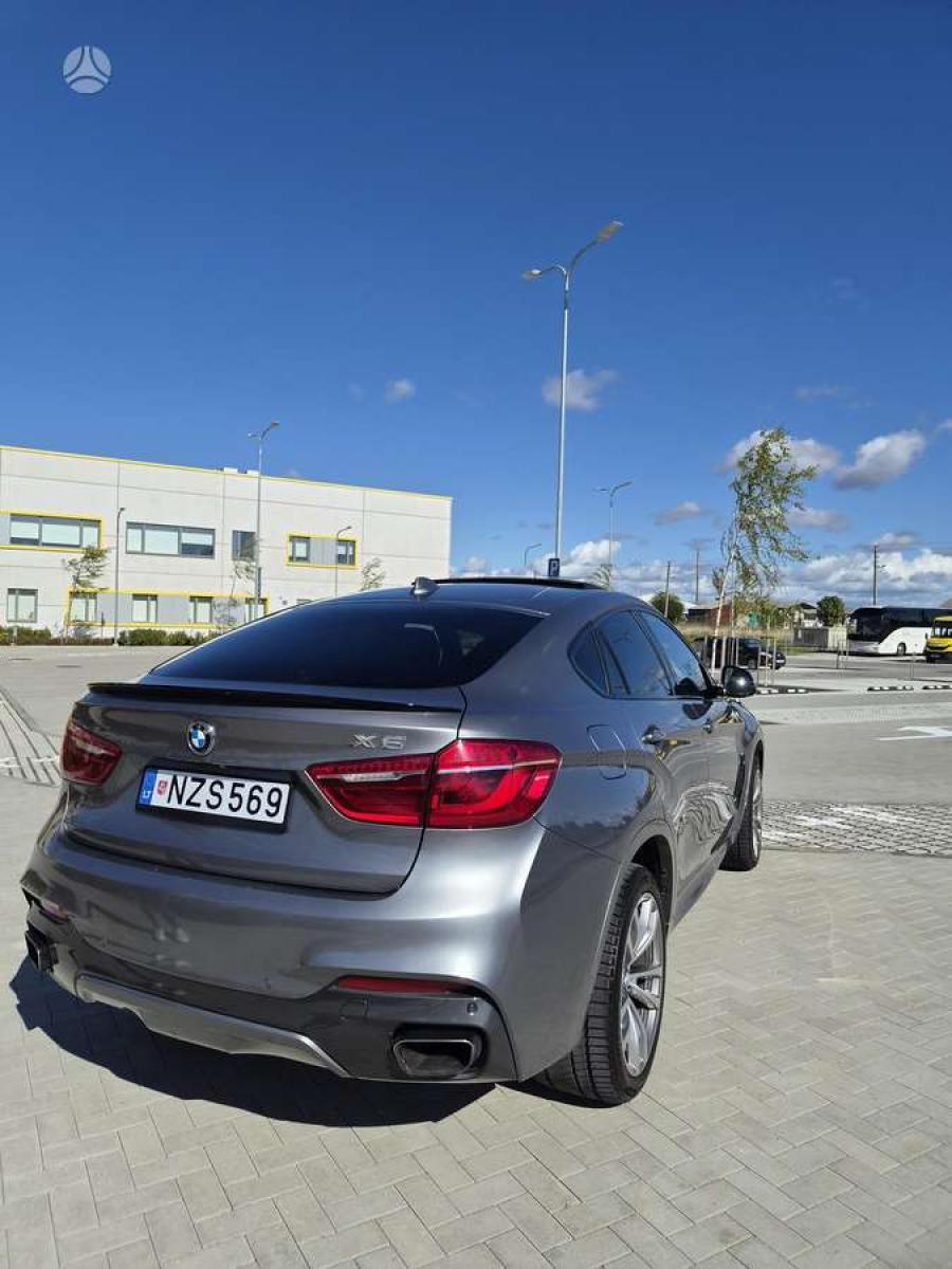 Pelēks BMW X6 2015 Klaipėda, ar dzinēja tilpumu 4.40 L un nobraukumu 187 tūkst. km par 17700 €, foto 7 vietnē AUTOMOTO.COM.LV