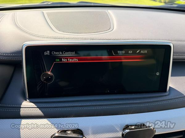 Pelēks BMW X6 2016 Tallina, ar dzinēja tilpumu 3.00 L un nobraukumu 138 tūkst. km par 29600 €, foto 9 vietnē AUTOMOTO.COM.LV