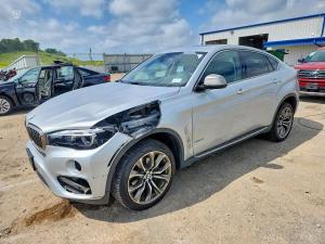 Grey BMW X6 2016 in Taurage, with an engine capacity of 2.98 L and mileage of 133 thousand km for 14250 €, photo 11 on AUTOMOTO.COM.LV