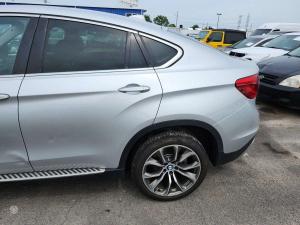 Grey BMW X6 2016 in Taurage, with an engine capacity of 2.98 L and mileage of 133 thousand km for 14250 €, photo 22 on AUTOMOTO.COM.LV
