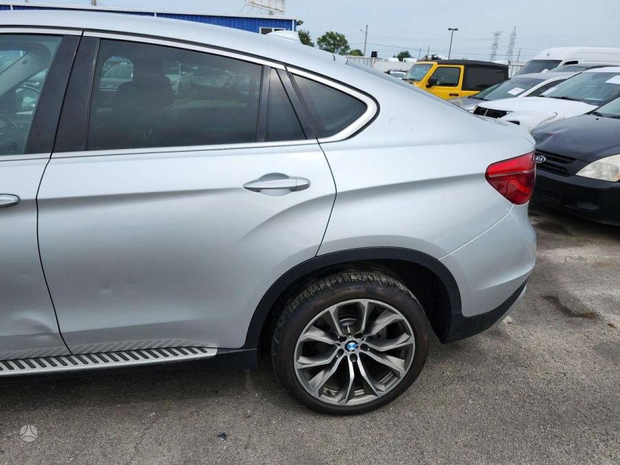 Grey BMW X6 2016 in Taurage, with an engine capacity of 2.98 L and mileage of 133 thousand km for 14250 €, photo 22 on AUTOMOTO.COM.LV