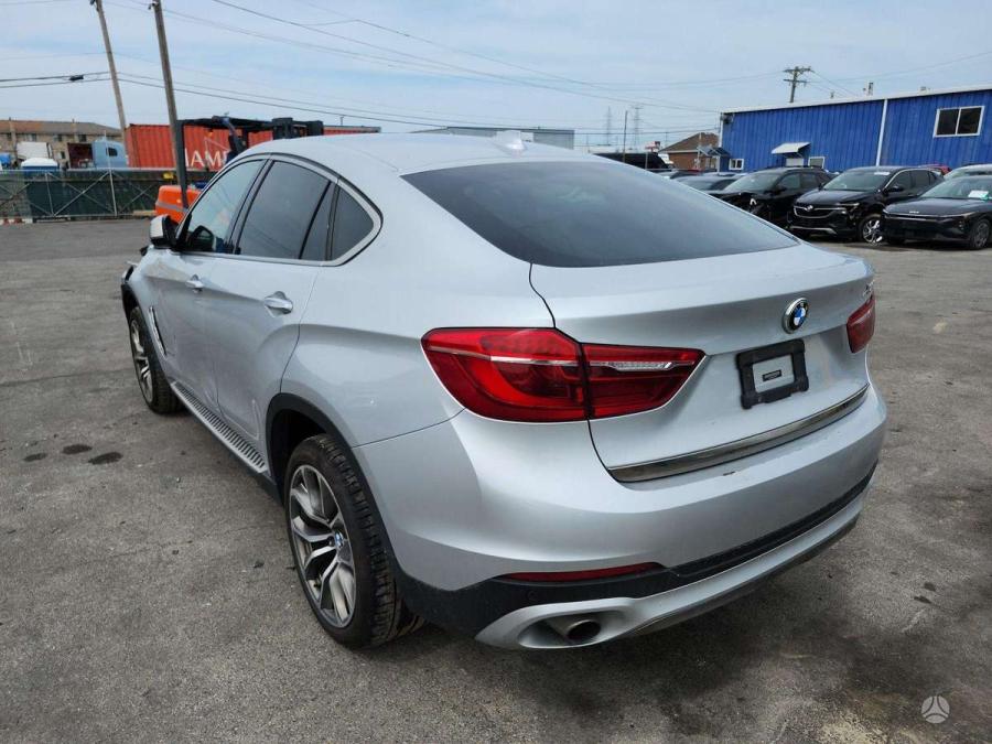 Grey BMW X6 2016 in Taurage, with an engine capacity of 2.98 L and mileage of 133 thousand km for 14250 €, photo 24 on AUTOMOTO.COM.LV