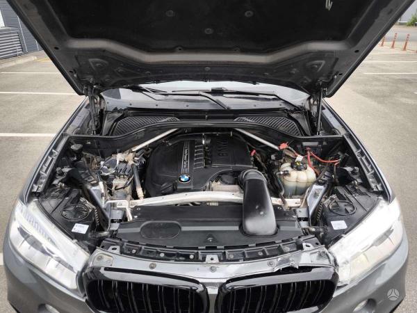 Grey BMW X6 2016 in Siauliai, with an engine capacity of 2.98 L and mileage of 277 thousand km for 12900 €, photo 9 on AUTOMOTO.COM.LV