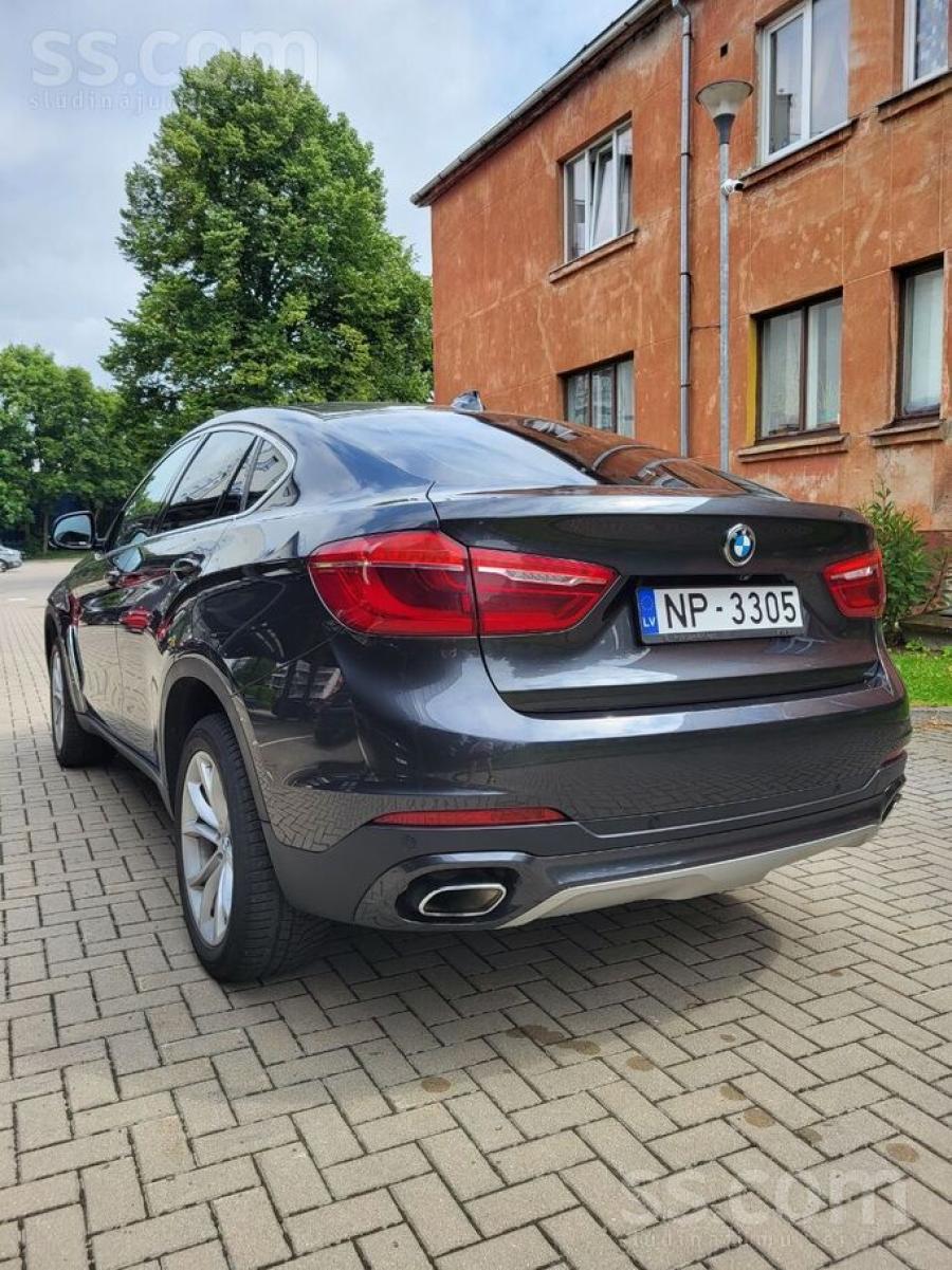 Pelēks BMW X6 2017 Rīga, ar dzinēja tilpumu 3.00 L un nobraukumu 118 tūkst. km par 26000 €, foto 3 vietnē AUTOMOTO.COM.LV