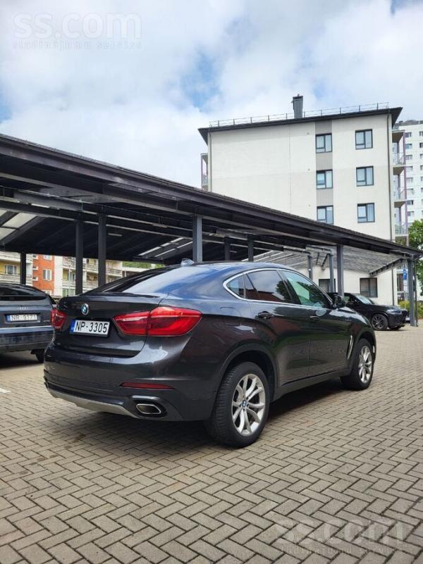Pelēks BMW X6 2017 Rīga, ar dzinēja tilpumu 3.00 L un nobraukumu 118 tūkst. km par 26000 €, foto 3 vietnē AUTOMOTO.COM.LV