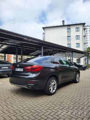 Pelēks BMW X6 2017 Rīga, ar dzinēja tilpumu 3.00 L un nobraukumu 118 tūkst. km par 26000 €, foto 4 vietnē AUTOMOTO.COM.LV