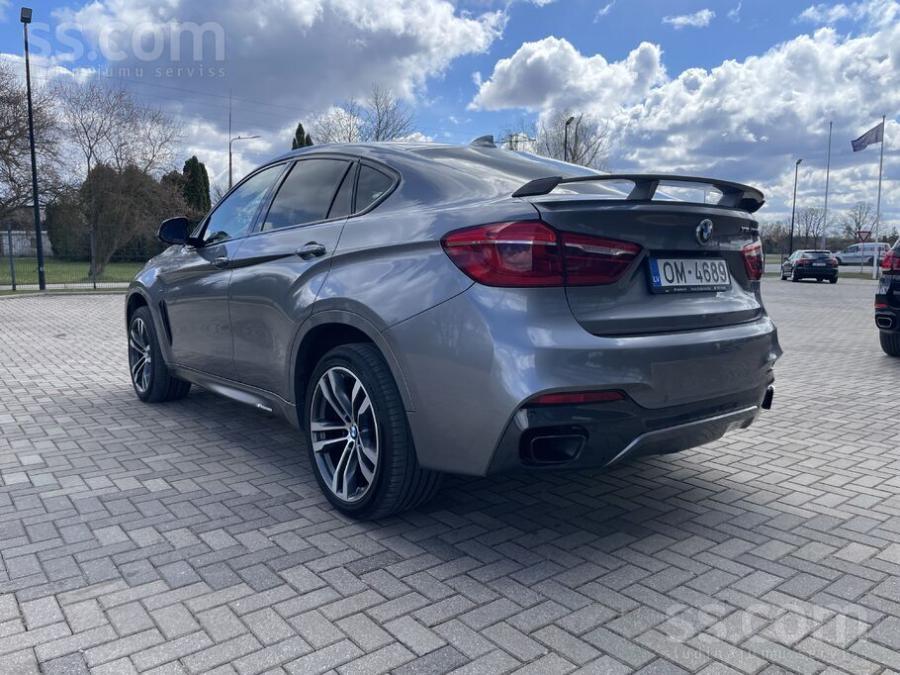 Grey BMW X6 2017 in Ogre, with an engine capacity of 3.00 L and mileage of 150 thousand km for 32470 €, photo 4 on AUTOMOTO.COM.LV