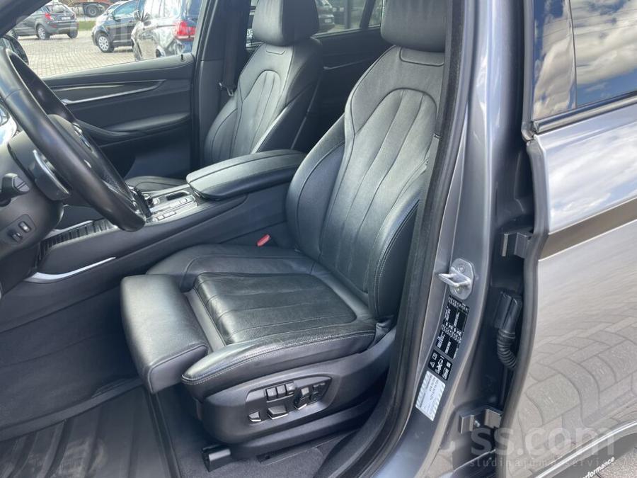 Grey BMW X6 2017 in Ogre, with an engine capacity of 3.00 L and mileage of 150 thousand km for 32470 €, photo 10 on AUTOMOTO.COM.LV
