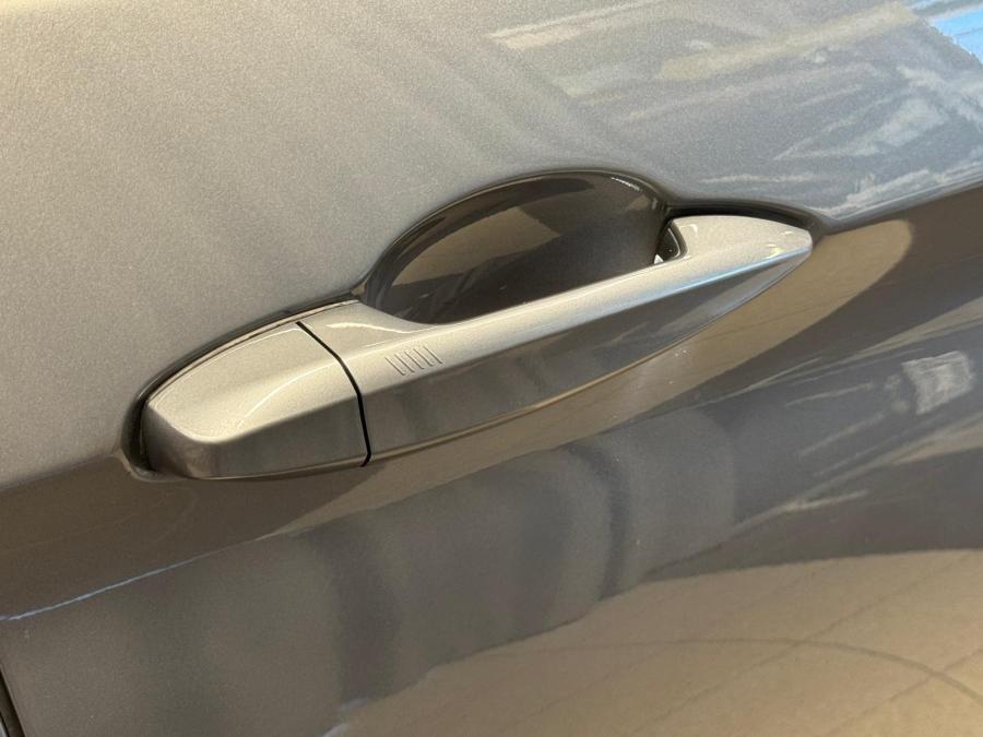 Серый БМВ Х6 2017 в Рига, объемом двигателя 3.00 л и пробегом 268 тыс. км за 21990 €, фото 21 на AUTOMOTO.COM.LV