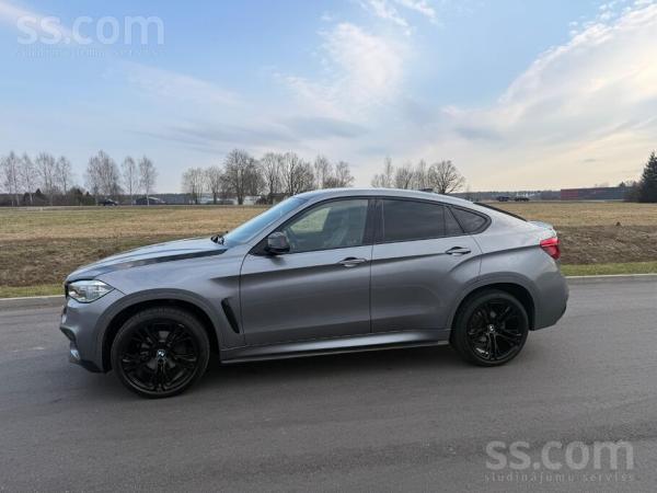 BMW X6 2017 in Riga on AUTOMOTO.COM.LV Grey BMW X6 2017 in Riga, with an engine capacity of 3.00 L and mileage of 196 thousand km for 29000 €, photo 4 on AUTOMOTO.COM.LV