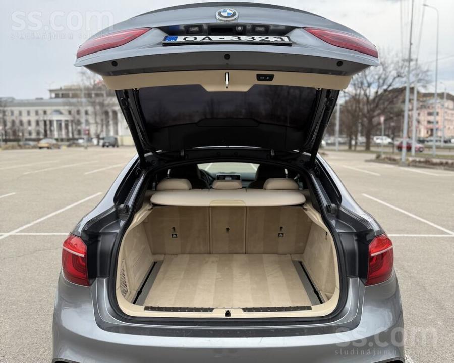 Grey BMW X6 2017 in Riga, with an engine capacity of 3.00 L and mileage of 297 thousand km for 21900 €, photo 16 on AUTOMOTO.COM.LV