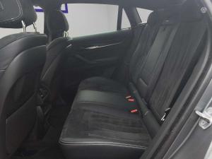 Grey BMW X6 2018 in Vilnius, with an engine capacity of 3.00 L and mileage of 178 thousand km for 27999 €, photo 12 on AUTOMOTO.COM.LV