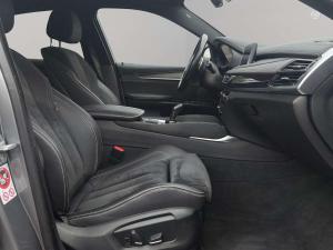Grey BMW X6 2018 in Vilnius, with an engine capacity of 3.00 L and mileage of 178 thousand km for 27999 €, photo 9 on AUTOMOTO.COM.LV